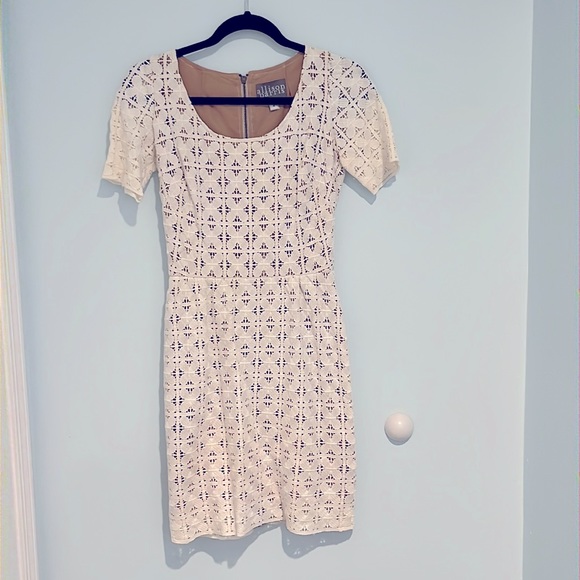 allison parris | Dresses | Allison Parris White Eyelet Short Sleeve ...